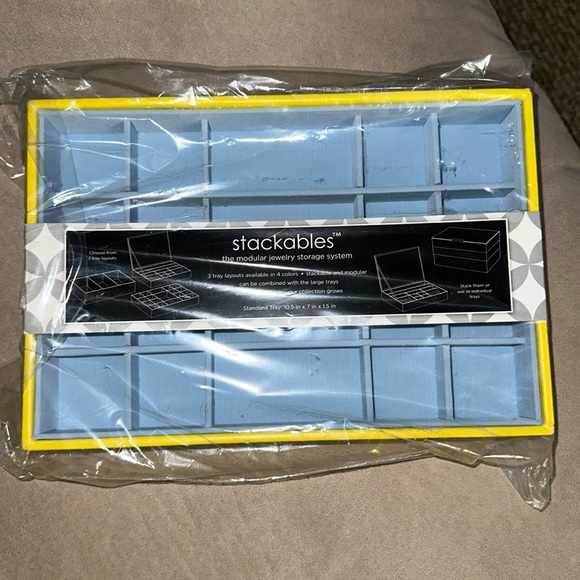 WOLF | Storage & Organization | Nwt Wolf 834 Heritage Stackables Medium ...